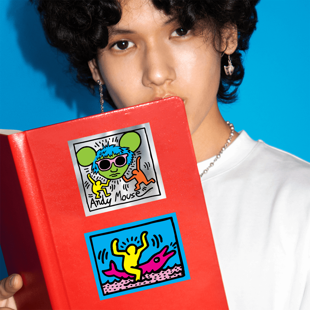 Andy Mouse in Chrome – Apply Stickers