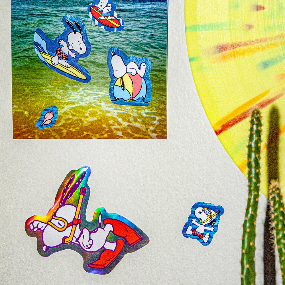 Holo Scuba Snoopy – Apply Stickers